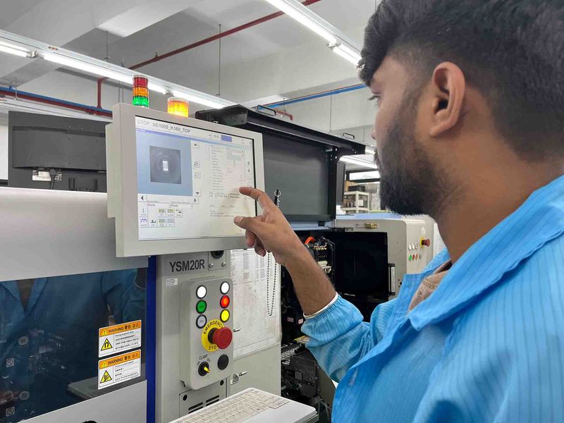 About Statron | Trusted PCB Assembly Experts